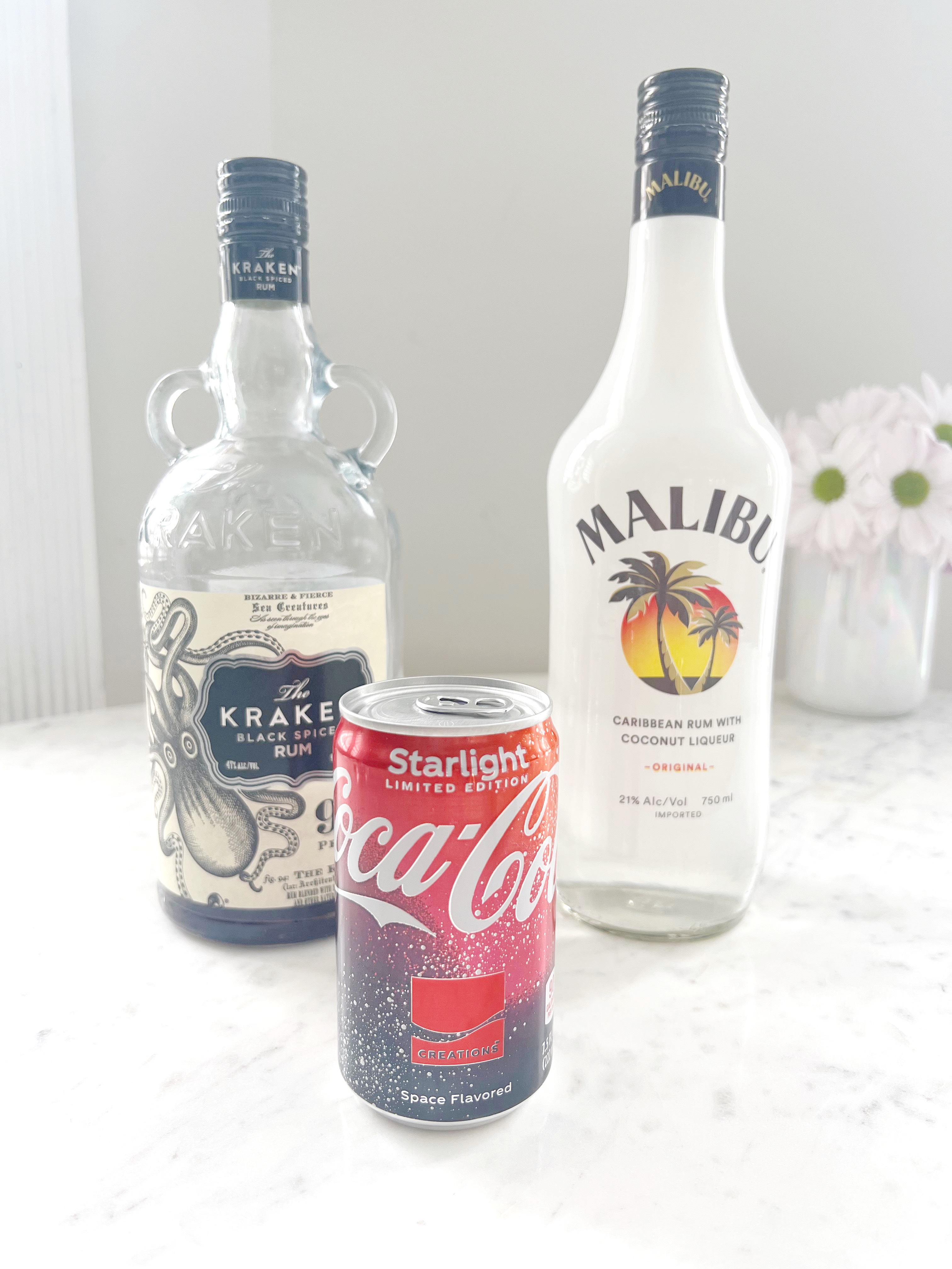 Rum & Starlight Cocktail - HOUSEWIFE HOSPITALITY